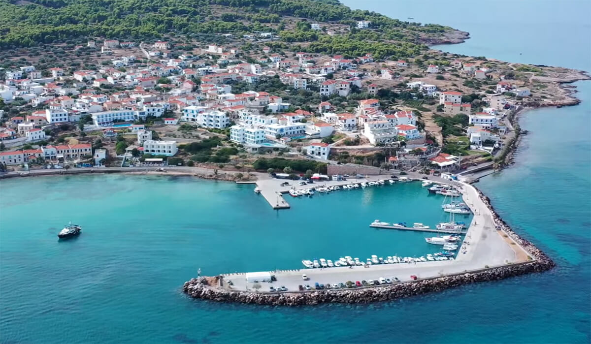 Where to Stay in Agistri - 2 BEST AREAS - Adventourely