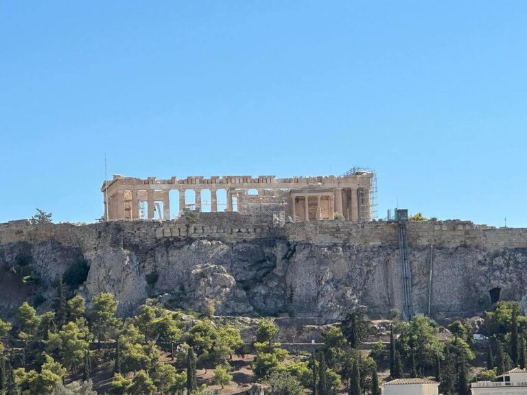 25 Best Hotels in Athens with an Acropolis View - Adventourely